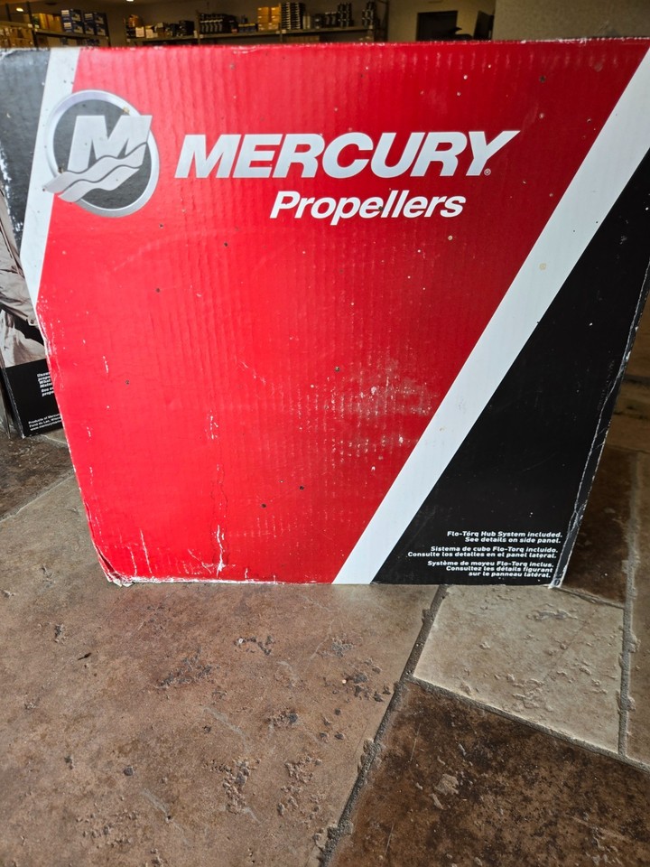 New OEM Mercury Fury 4 Prop 14.5 x 23" Pitch 8M0238904 (SS 8M0151278 ...