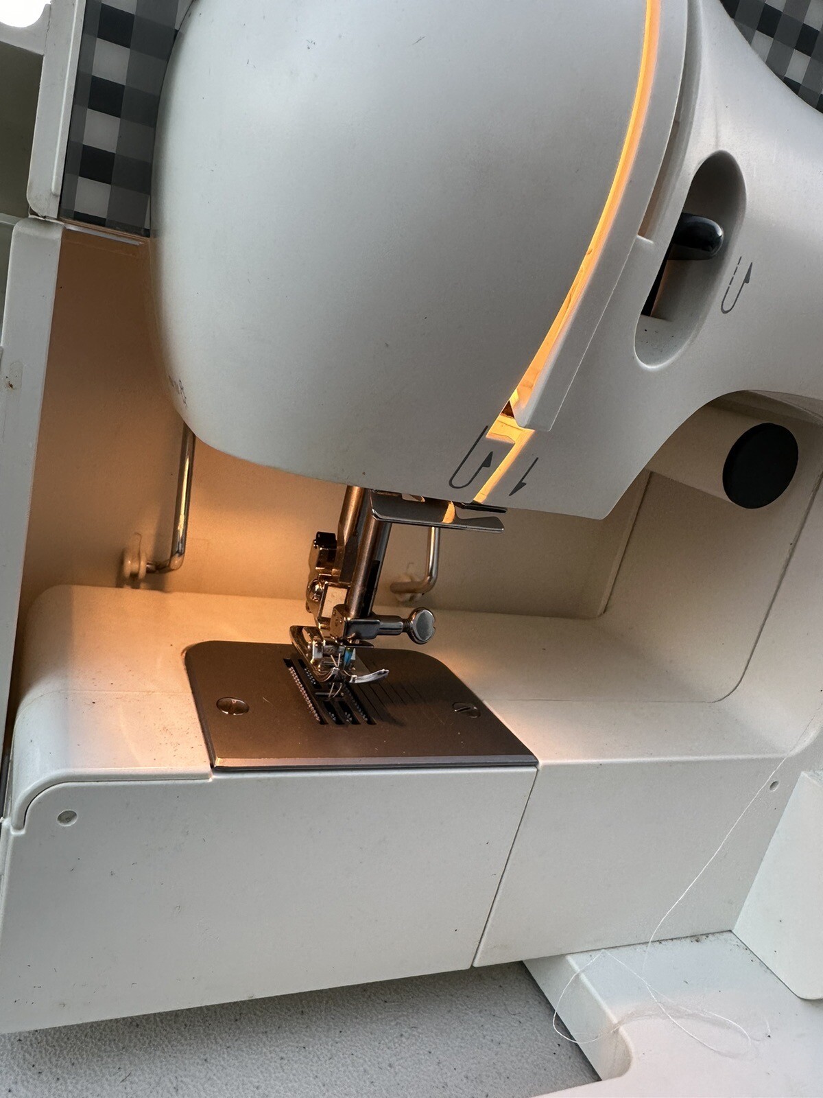 Euro Pro Model 416 Mechanical Sewing Machine Rare! Tested | eBay