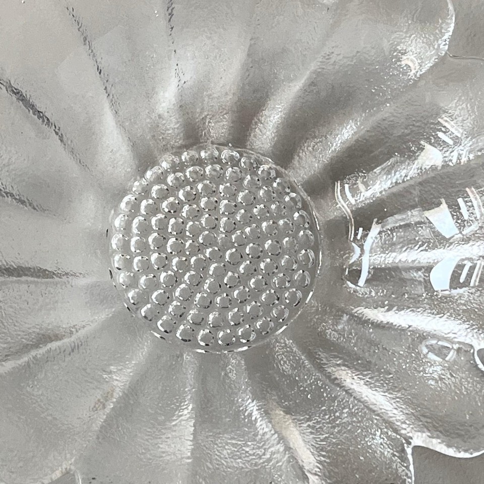 Vintage Dartington Daisy Crystal Serving Bowls x2, 17cm Across (VERY ...