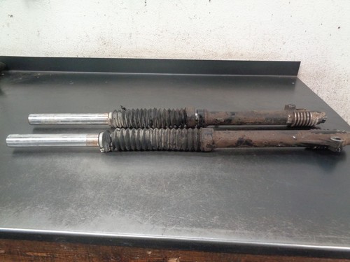 1982 82 Yamaha XT250 XT 250 Motorcycle Body Suspension Front Forks ...