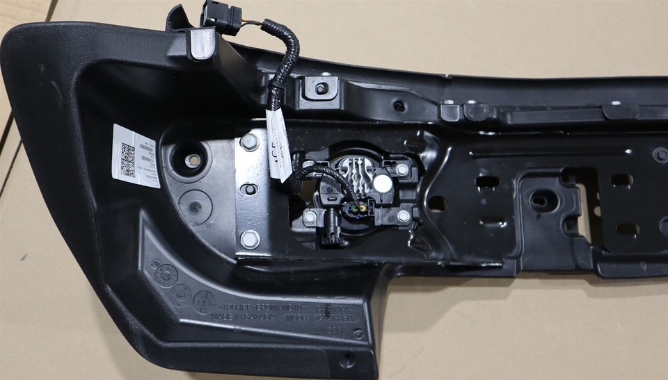 21-24 Ford Bronco Front PLASTIC Bumper w/ LED Fog Lamps M2DZ17D957AA OE ...