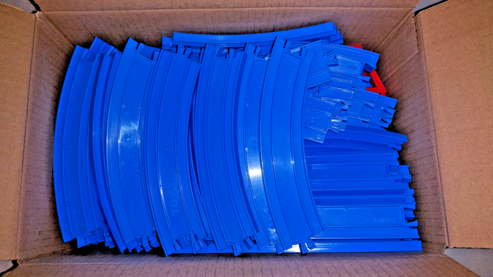 131 TOMY Thomas & Friends Trackmaster Blue Curved Straight Switch ...
