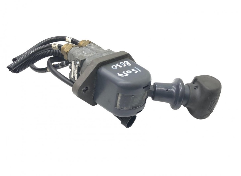 41211341 Hand brake valve for IVECO EuroTech, Stralis, Trakker | eBay