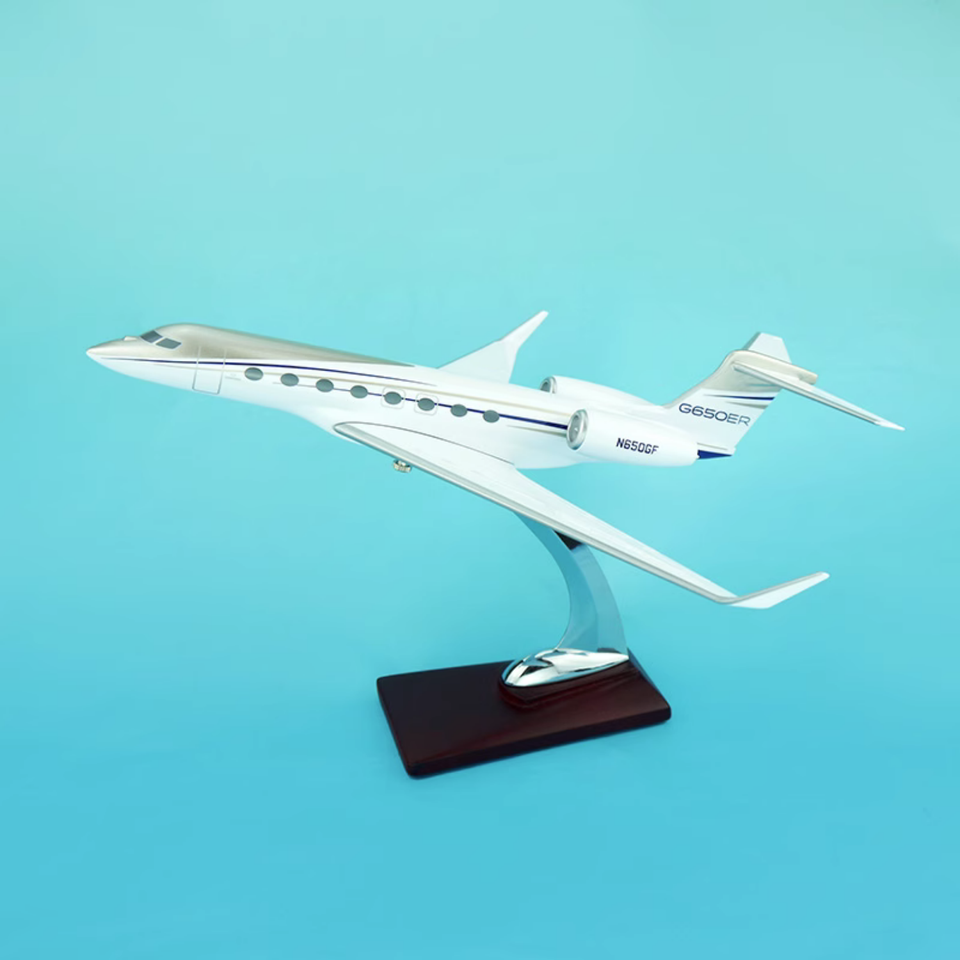 1:100 Scale Gulfstream G650ER Private Jet Model Business Jet 32cm ...