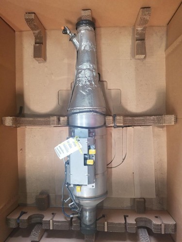 Ventura SCR Exhaust A053B657 Cummins 4388279 A053M852 Bluebird 10034869 ...