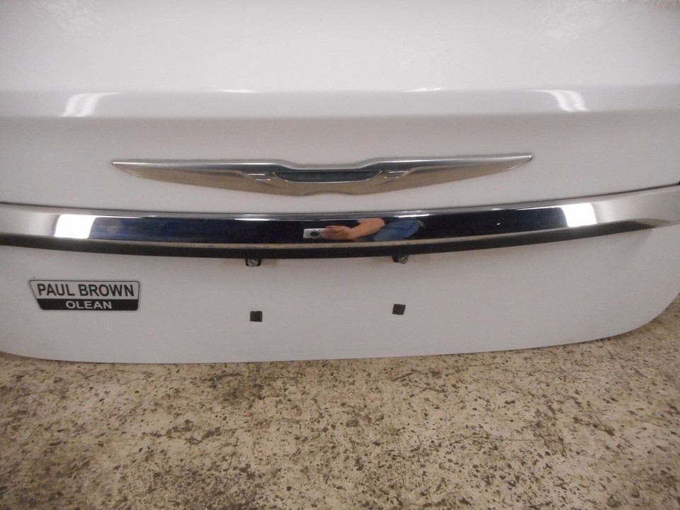 Chrysler 200 Rear Trunk Decklid Sedan White OEM 2011 2012 2013 2014 | eBay