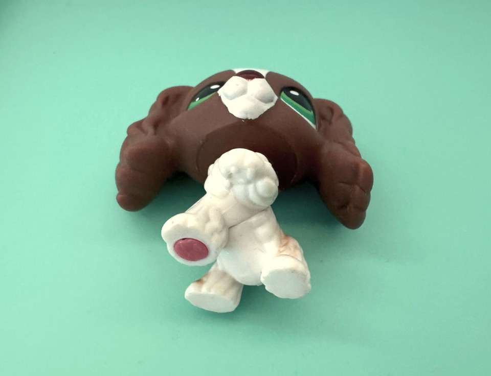 Littlest Pet Shop Dog Cocker Spaniel #156 Green Eyes Paw Up Authentic ...