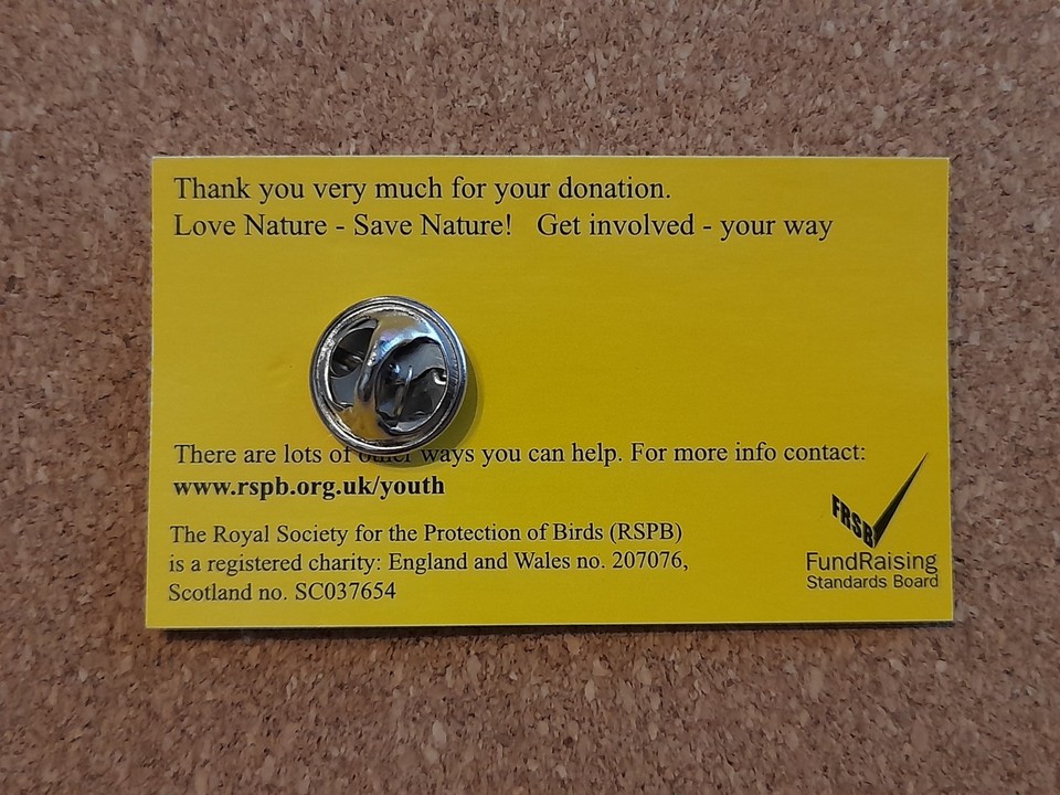 RSPB WILDLIFE EXPLORERS SPECIAL Charity Pin Badge | eBay