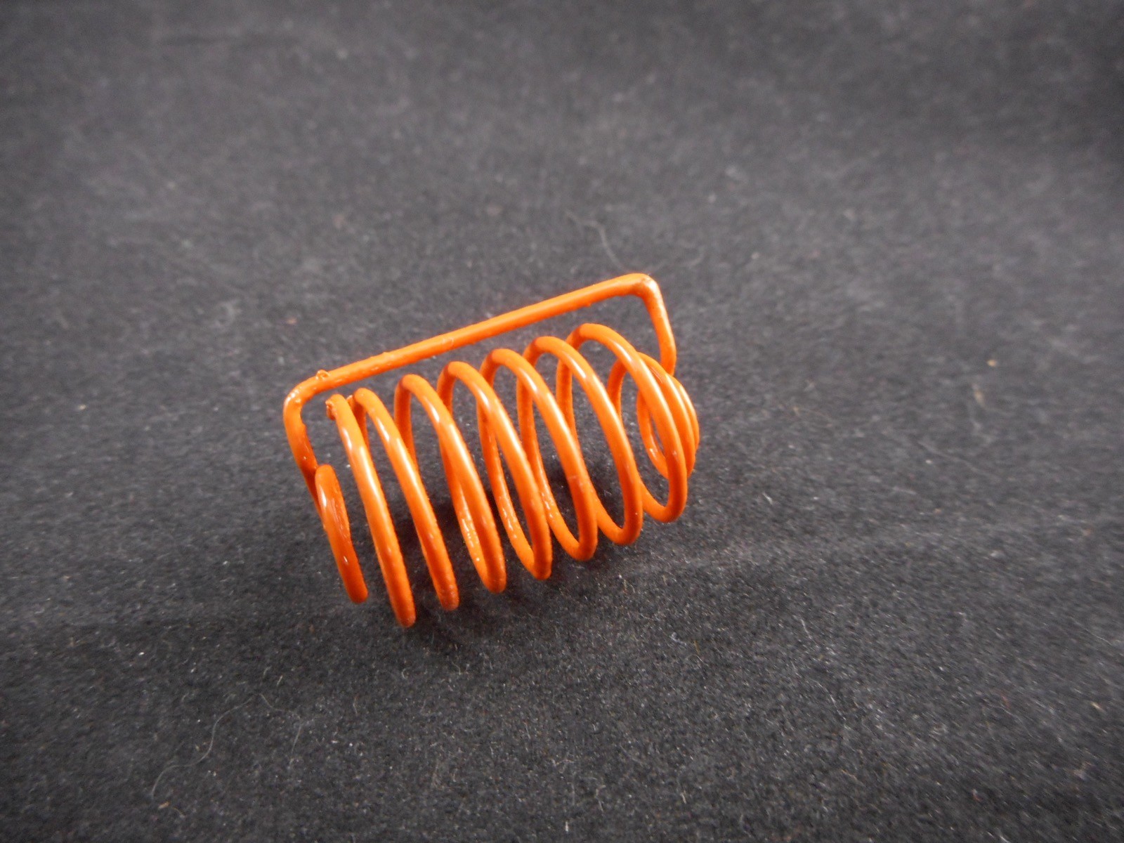 QLA Spiral Capsule Sinker Orange Coated Music Wire 6.5 Coils 1.10" L x ...