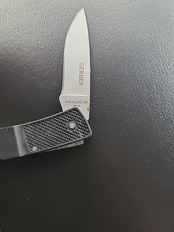 Gerber 300 Ultra Light Vintage Single Blade Lockback Folding Pocket ...