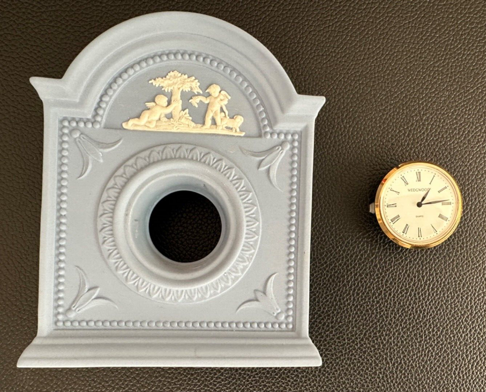 Beautiful Wedgwood Blue Jasperware Desk Clock | eBay