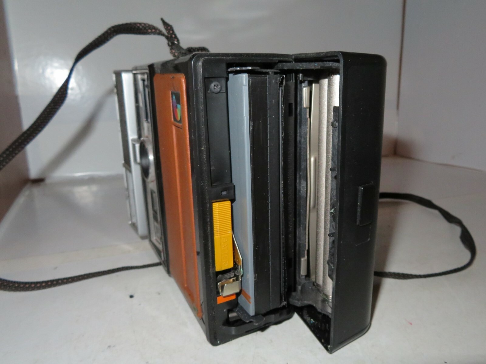 Vintage Kodak Colorburst 300 Instant Camera w/ ITT Magicflash Used Set ...