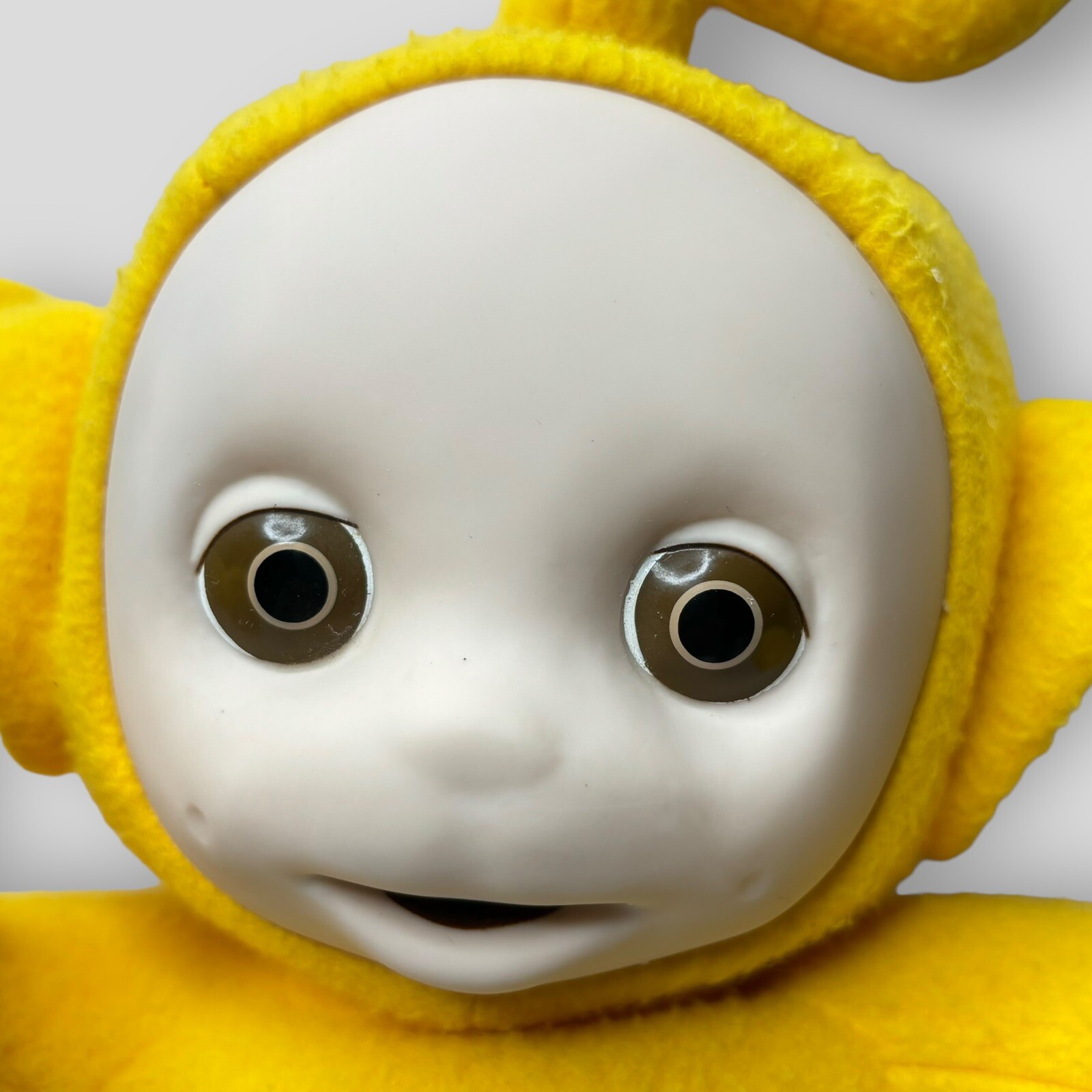 Playskool Teletubbies Laa Laa Lala Plush Talking Stuffed Toy Yellow VTG ...