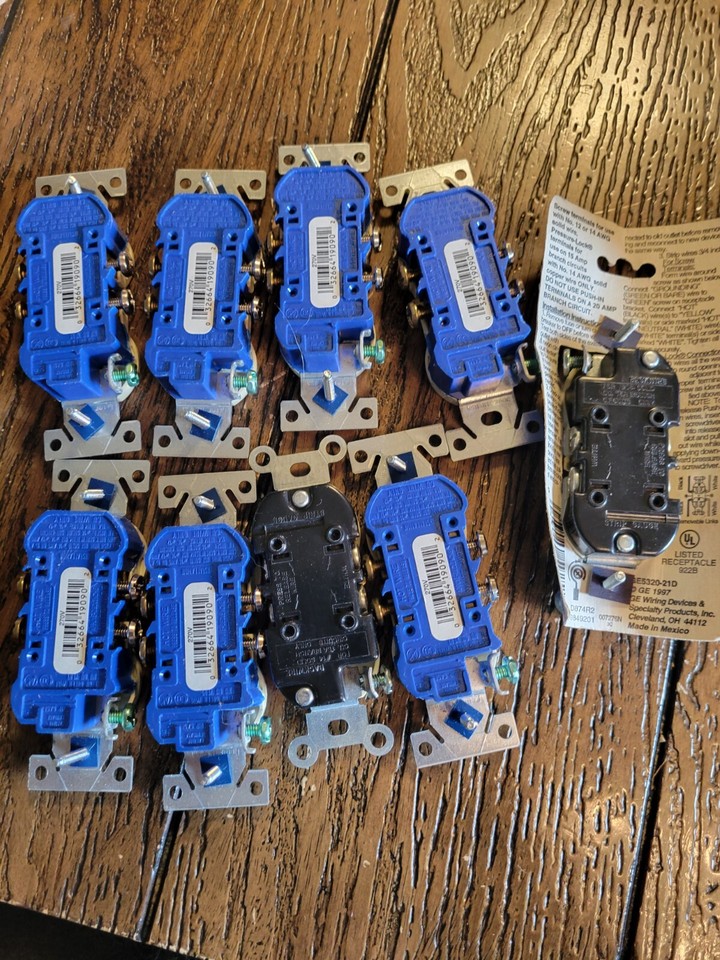 Lot Qty 9, Cooper 270V, Duplex Receptacle, 15A, 125V, Almond , NEW | eBay