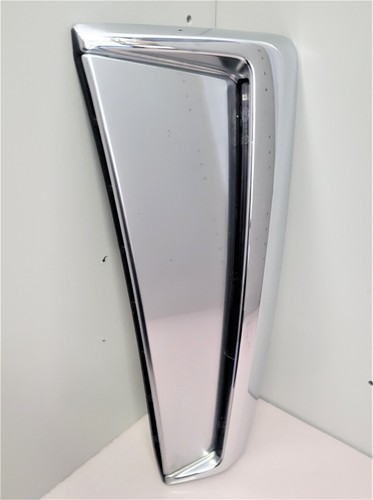 13-16 Cadillac SRX Right Fender Chrome Molding Turn Signal 22966563 OEM ...