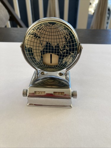 Vintage Desktop Perpetual Flip Calendar Rotating Metal World Map Globe ...