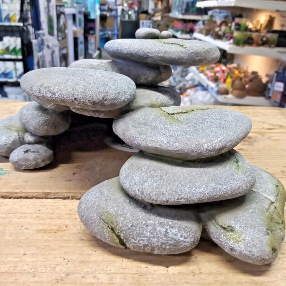 Grey Pebble Stack Rock Effect Fish Tank Cave Hideaway Turtle Aquarium ...