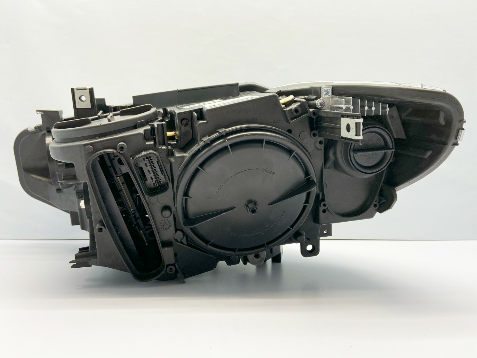 HEADLIGHT for BMW F32 F33 F82 F83 Right 63117377844 711451000041 D1S | eBay