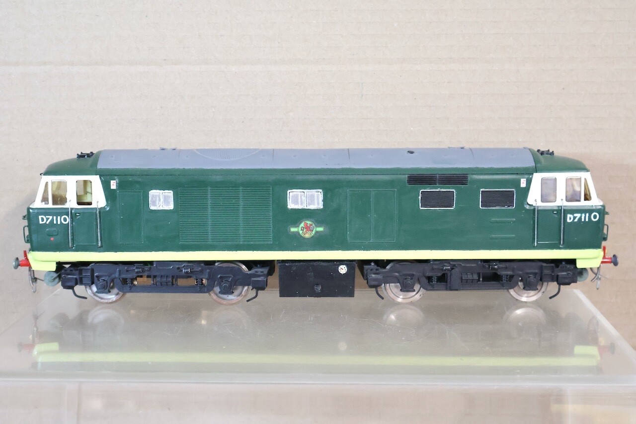 TRIANG BIG TRAIN REPAIR O GAUGE BR HYMEK CLASS 35 DIESEL LOCO D7110 oi ...