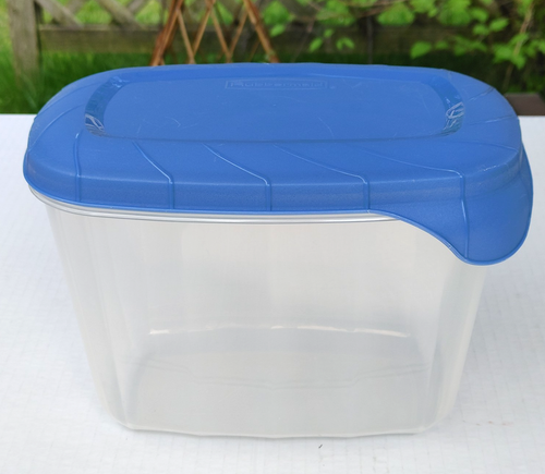 VTG Rubbermaid Servin' Saver Food Storage Container 3.2 Qt Blue Lid ...