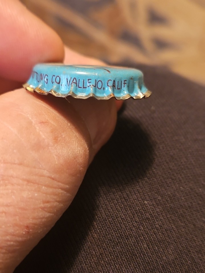 Vintage Sails Up Cork Lined Multi-colored Bottle Cap Crown | eBay