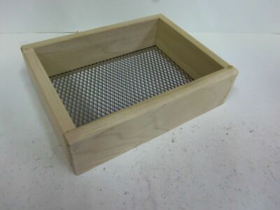 Wood Dirt Sifter Trapping Traps Raccoon Fox Duke Bridger Garden sand | eBay