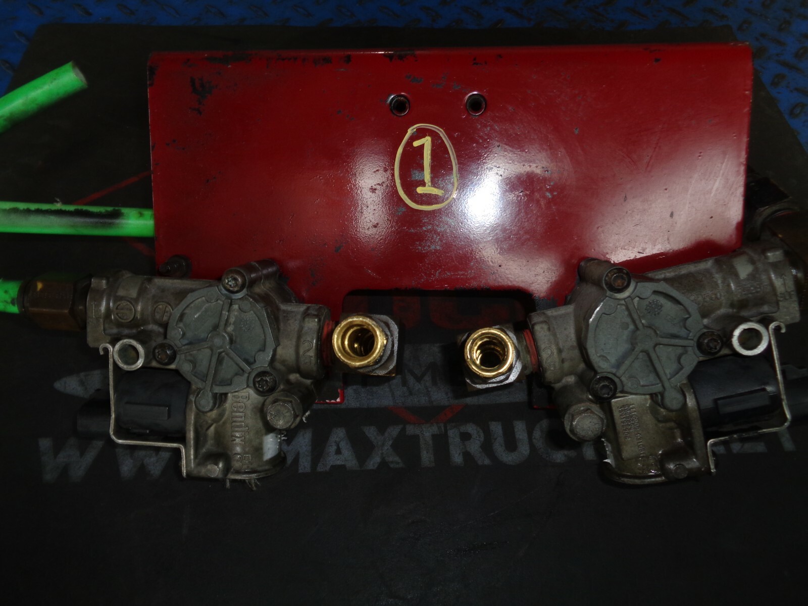 2005 INTERNATIONAL 9400I MODULATOR VALVE PART NO. 3541969C2 | eBay