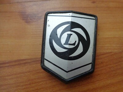 VINTAGE AUSTIN MINI MK3 METAL CAR BODY BONNET BOOT MASCOT BADGE SCRIPT ...