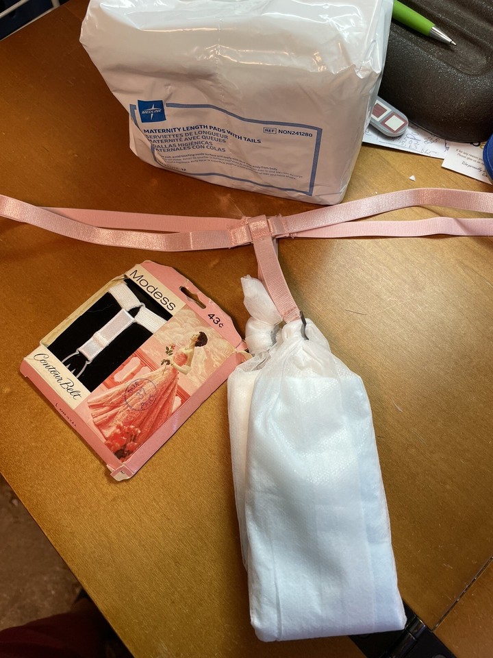 Vintage Style Modess Contour Sanitary Belt Metal Hooks 28”-42”12pk Pads ...