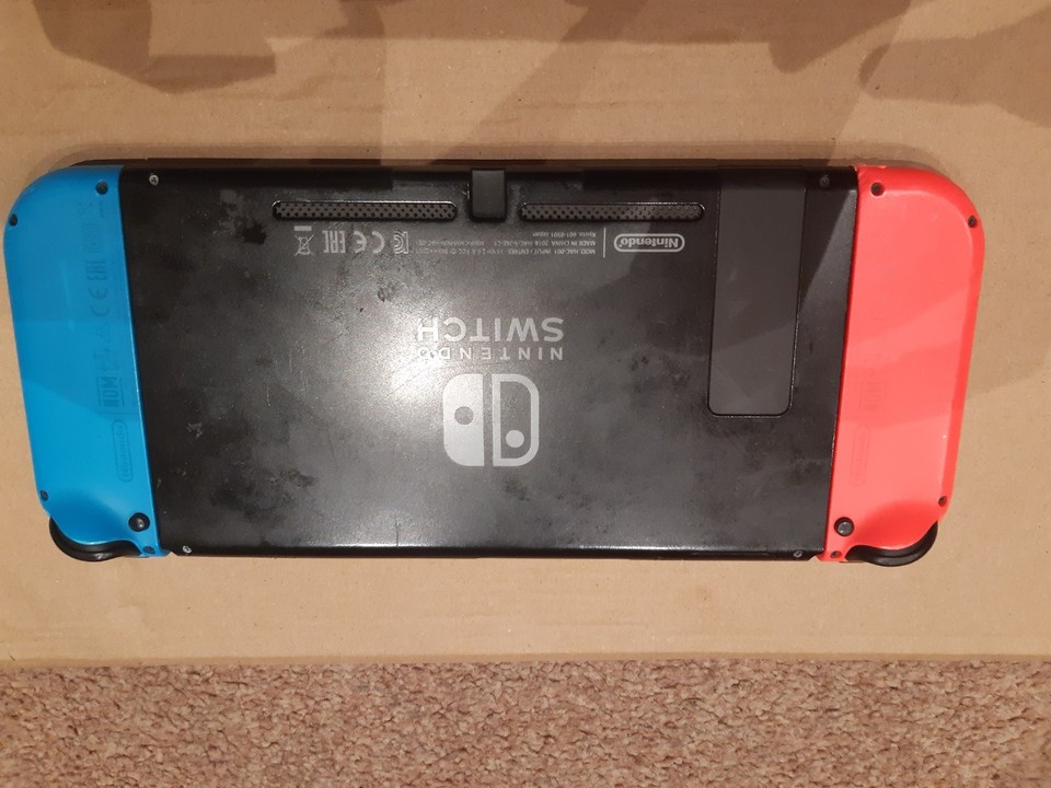 Nintendo Switch Cracked Screen Faulty Controllers Spares Or Repairs ...