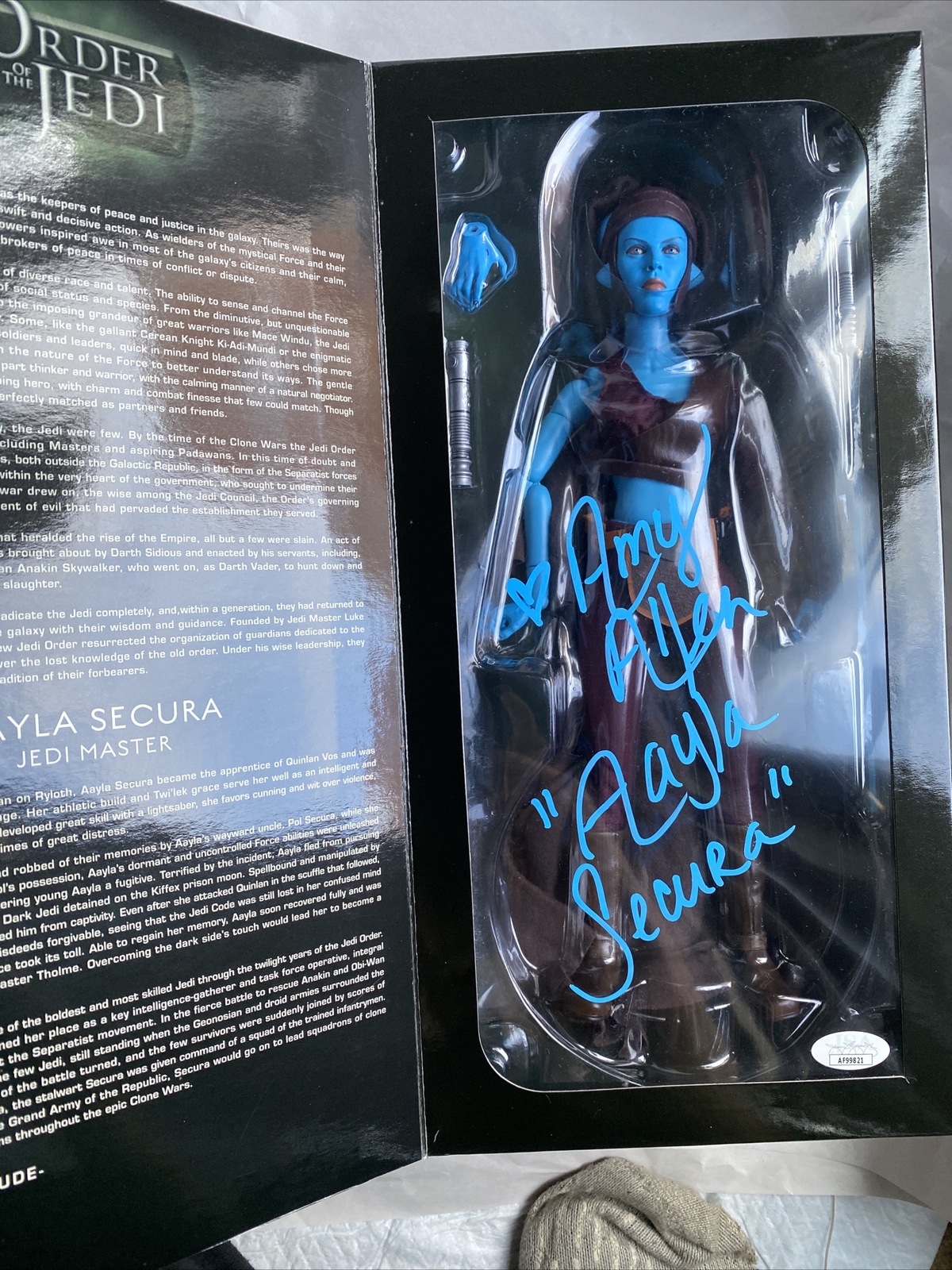 SIDESHOW STAR WARS AMY ALLEN SIGNED AAYLA SECURA JEDI MASTER 12" 1/6 ...