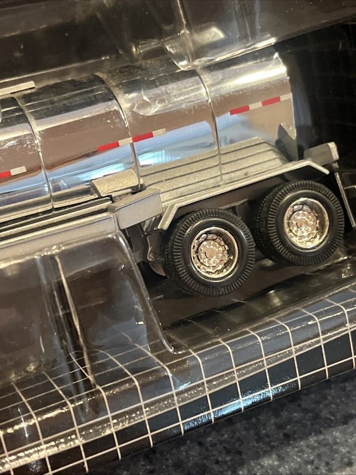 Schneider 1:64 Diecast Tanker Truck And Cab . Precision Engineered ...