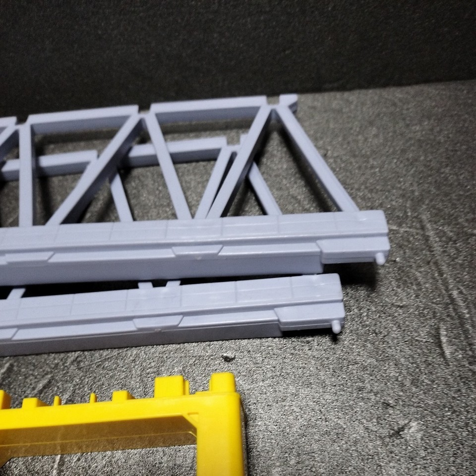 Plarail "Oi-Tetsu Bridge" Light Purple Iron Bridge Pier Purple | eBay