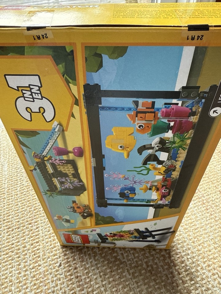 LEGO Creator Fish Tank 31122 3 in 1 Art Easel Treasure Chest Retired 3 ...