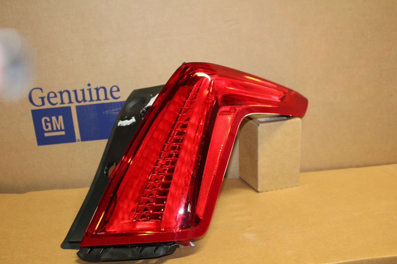 Right Passenger TAIL LIGHT for CADILLAC XT5 2017-2021 84244999 OEM NEW ...