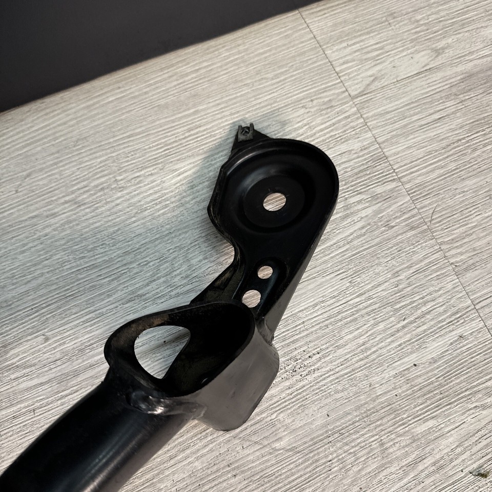 01-06 BMW E46 M3 Differential Diff Support Cross Member Bracket Mount ...