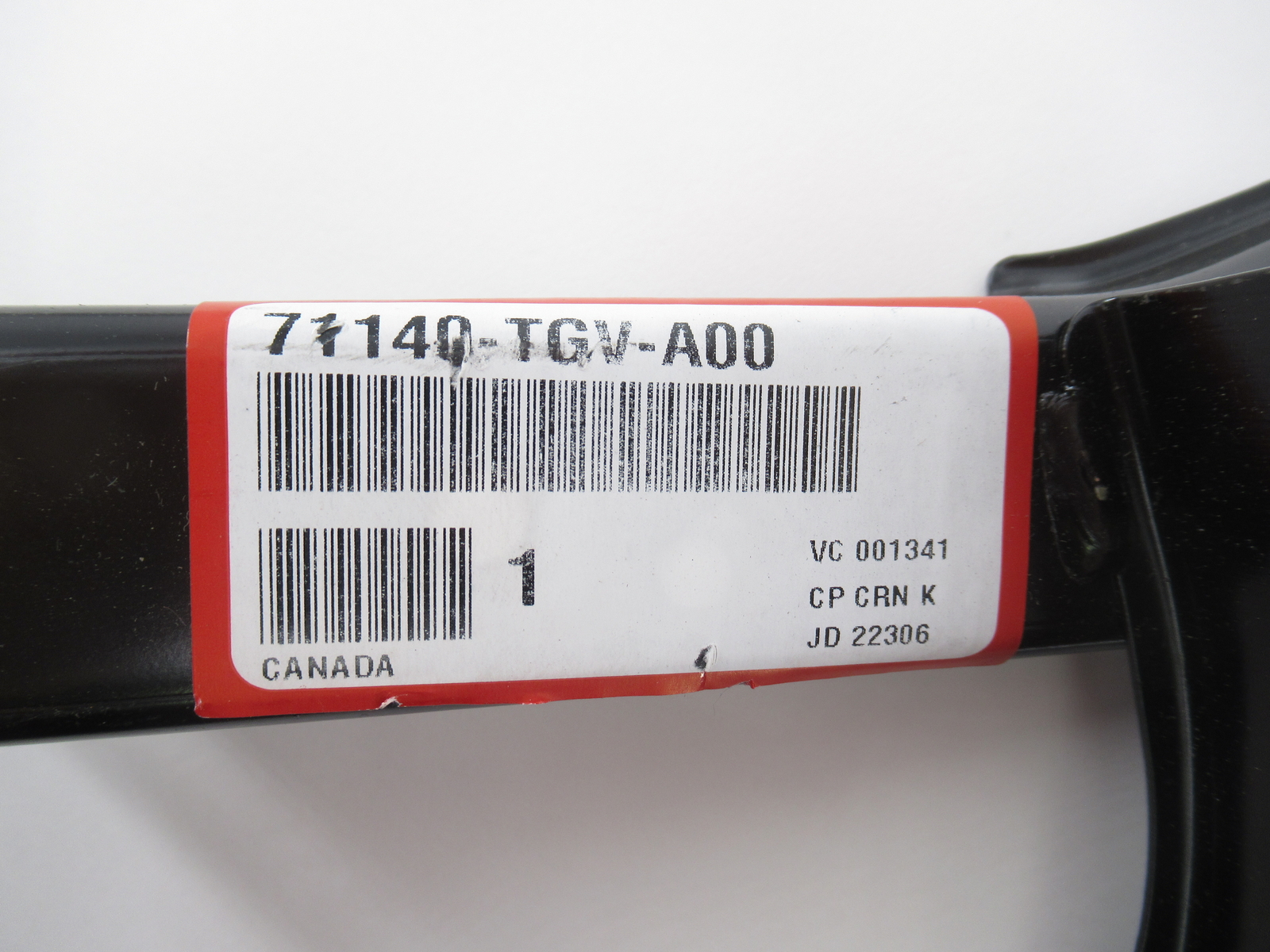 Genuine OEM Honda Acura 71140-TGV-A00 Passenger RH Front Bumper Upper ...