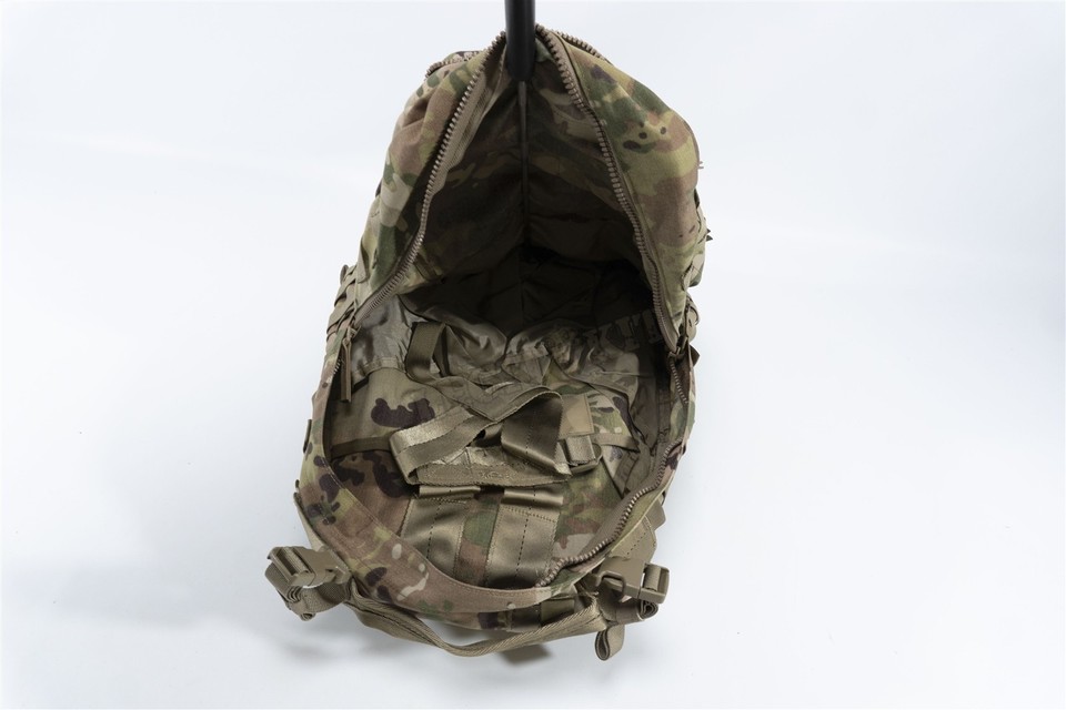 US ARMY Issue Medium Rucksack Pack MOLLE II UPC ACU USGI | eBay