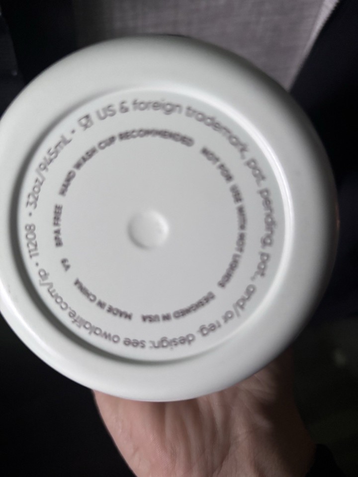 Owala Boo-Ya Glow In The Dark 32oz Freesip Water Bottle - Limited ...