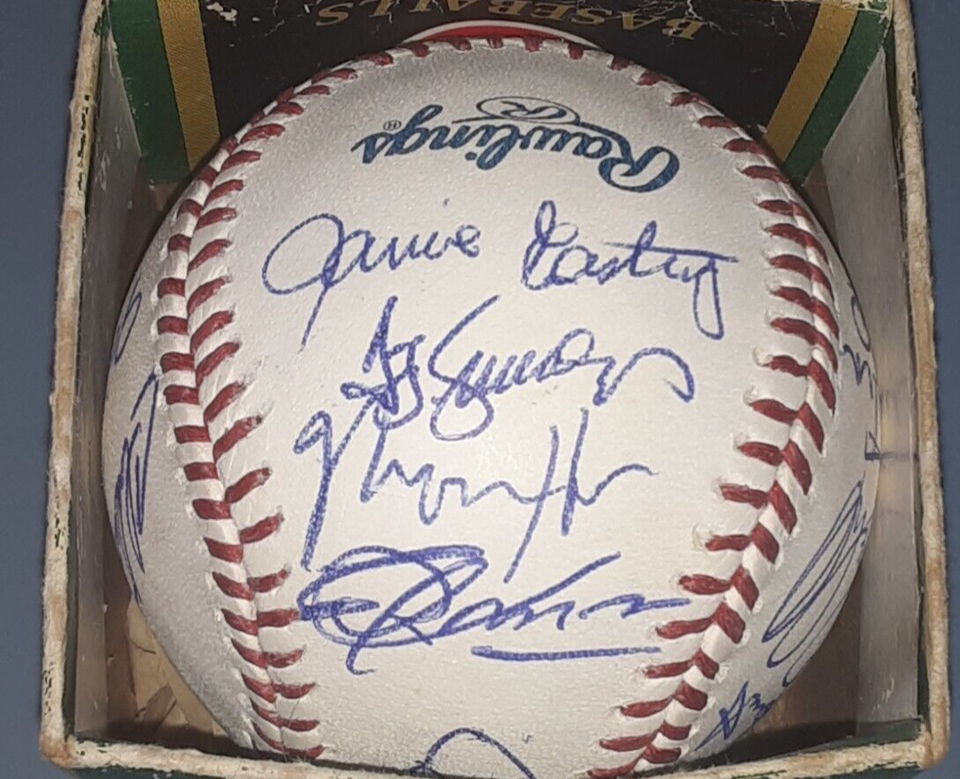 1982 Milwaukee Brewers World Series TEAM SIGNED AUTOGRAPHED MLB ...