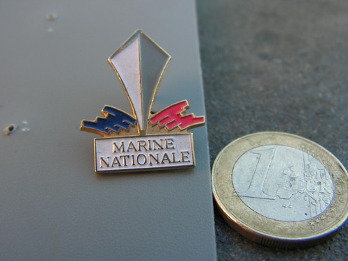 insigne pins militaire marine ( c 64 nov ) | eBay