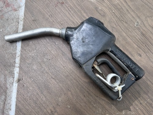 Vtg Gas Oil Fuel Nozzle Dpw 11-b Parts Gas Station Pump Sign Mobil ...