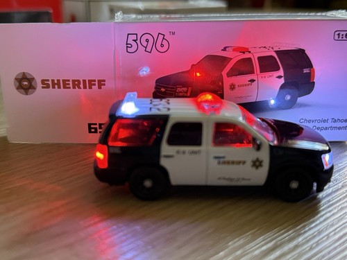 Customized 596 Model Chevrolet Tahoe LASD Sheriff Police 1:64 (Remote ...