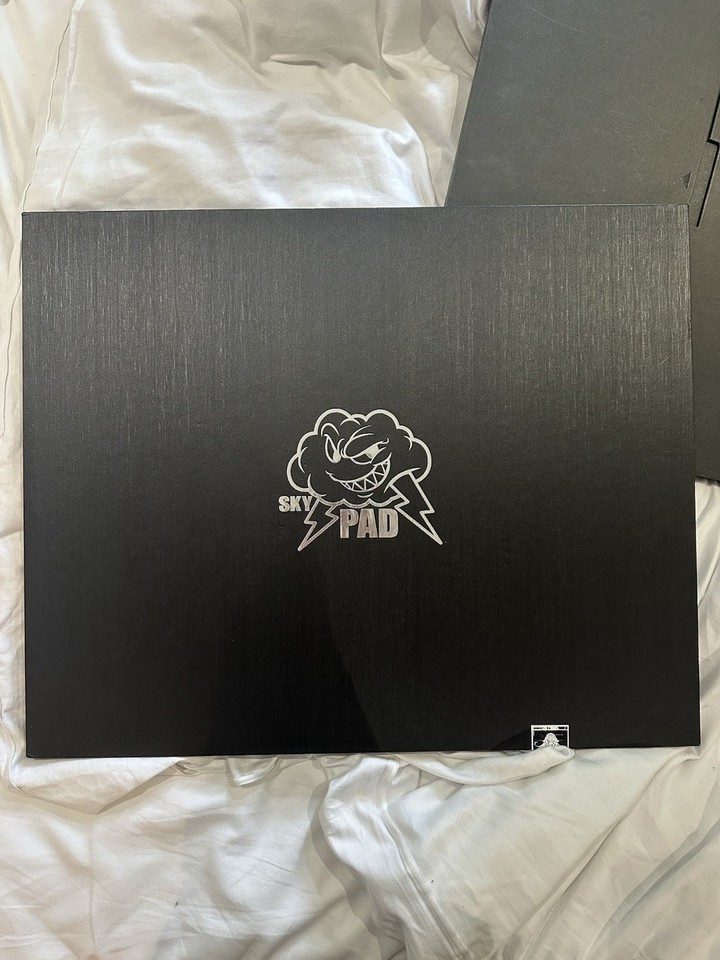 SKYPAD 3.0 XL Shiny SORA Limited Edition Glass Mouse Pad | eBay UK