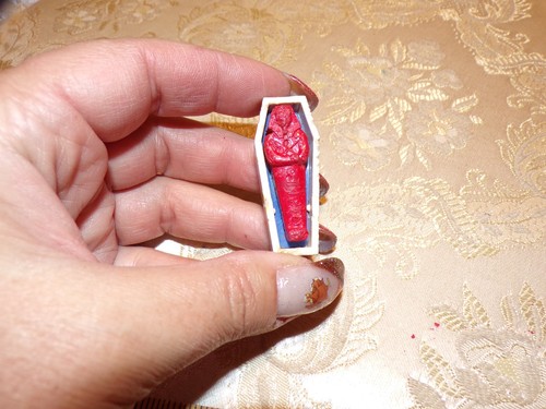 VTG Mini Plastic Mummy in Coffin | eBay