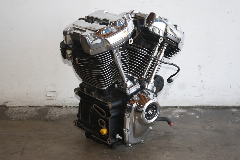 2019 Harley Touring MILWAUKEE-EIGHT M8 107" Engine Motor Assembly SEE ...
