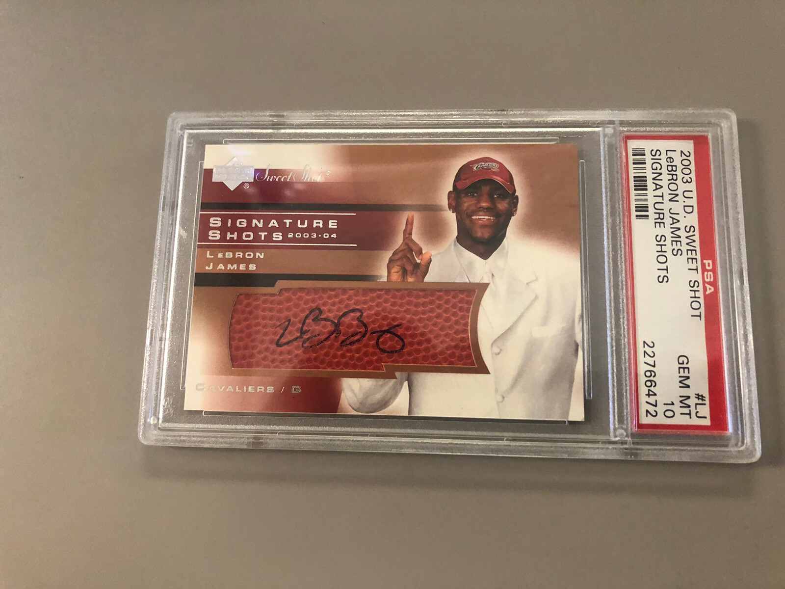 Lebron James Autographed Memorabilia | Signed Photo, Jersey ...