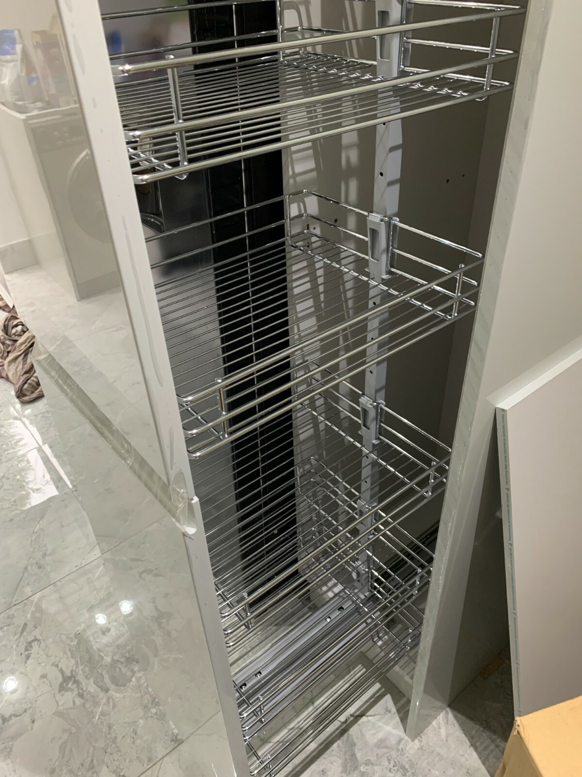 Pull-Out Soft Closing Larder 6 Baskets Set - with Frame and Heavy Duty ...