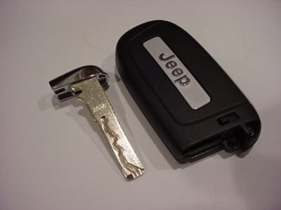 OEM 2021 JEEP RENEGADE 3 BUTTON REMOTE KEY FOB W/CUT KEY | eBay