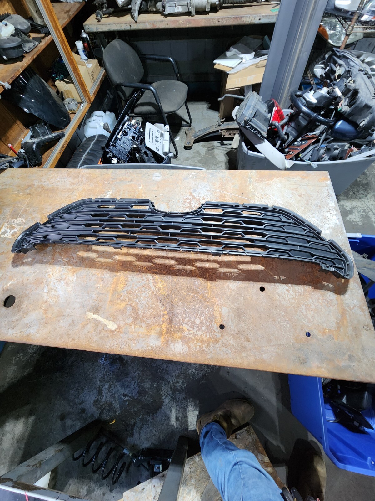 2019-20 TOYOTA RAV4 FRONT RADIATOR LOWER GRILLE OEM 53112-OR120 SUV ...